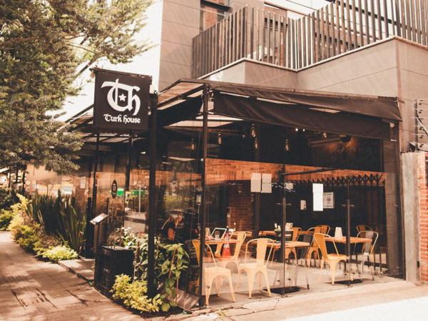 TURK HOUSE NYC, restaurante de comida turca en Cali y Bogotá